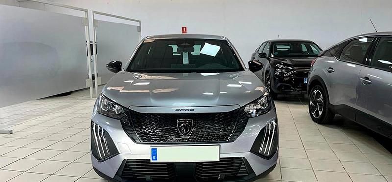 Nuevo Peugeot 2008 Style 145 CV (2025) en Cáceres - 23.340 € | AutoUncle