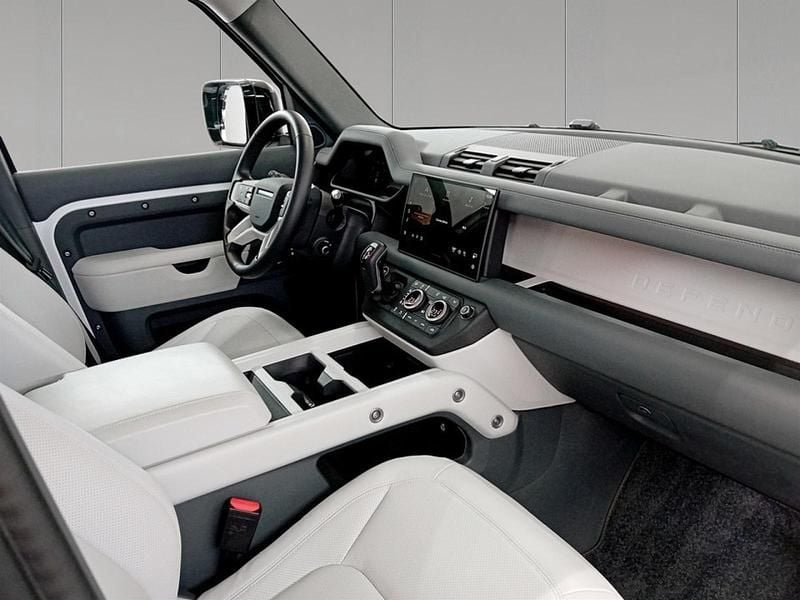 Usado 2025 Land Rover Defender 249 CV – 29670 San Pedro de Alcántara ...