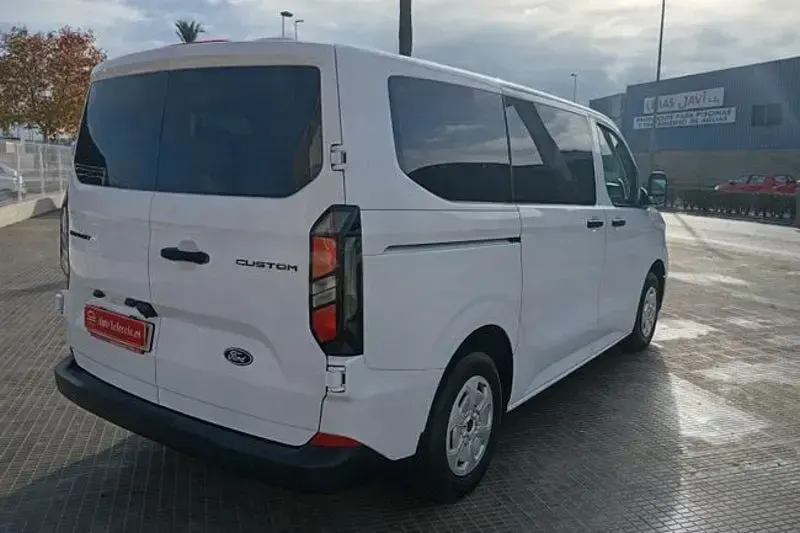 Usado Ford Transit Custom Nugget 150 CV (2025) en Valencia - 31.900 ...