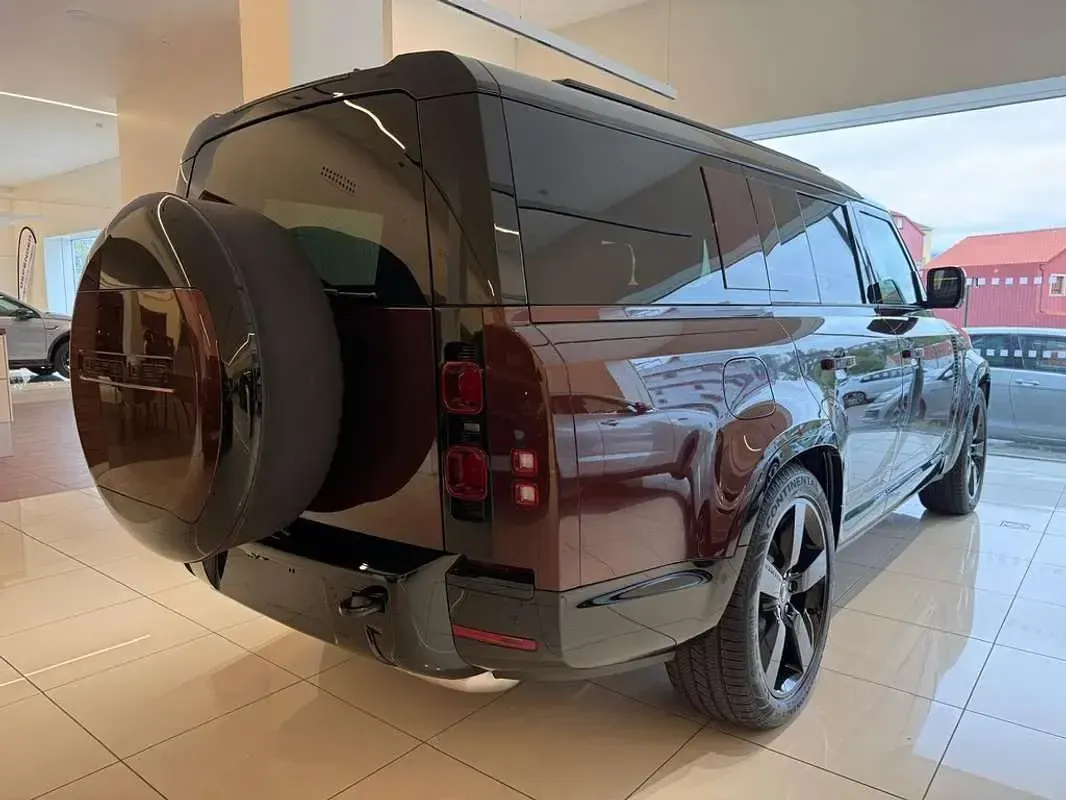 Usado Land Rover Defender SE Dynamic 249 CV (2026) en Oleiros - 94.900 ...