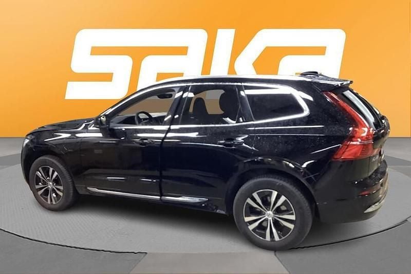 Käytetty 2023 Volvo XC60 Core 350 HP Katumaasturi – 04300 Vantaa ...