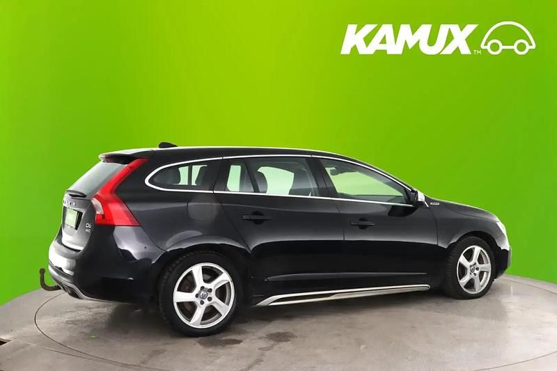 Käytetty 2015 Volvo V60 215 HP Farmari – 02200 Espoo (Autokauppias) – 8 ...