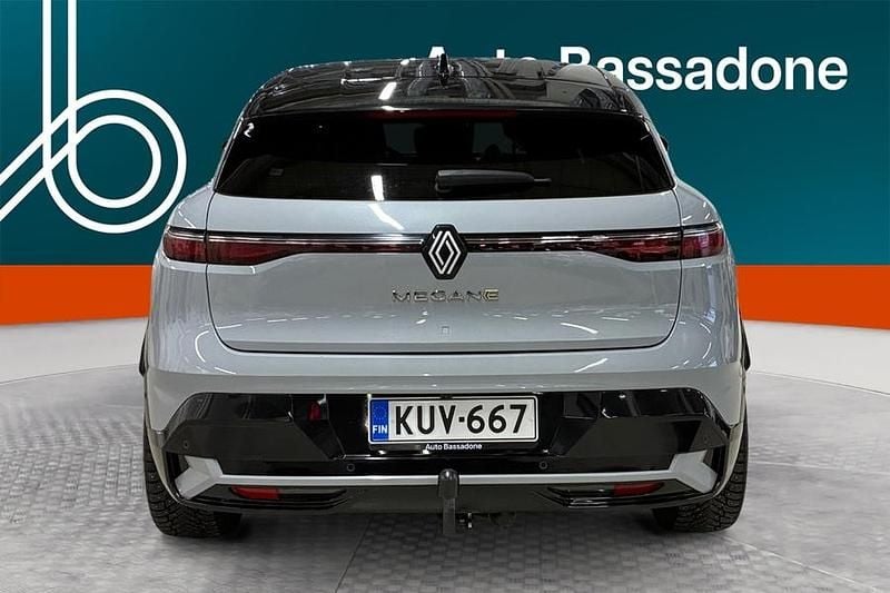 Käytetty 2023 Renault Mégane IV Techno Viistoperä – 01720 Vantaa ...