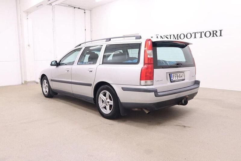 Käytetty 2001 Volvo V70 140 HP Farmari – 21870 Pöytyä (Autokauppias ...