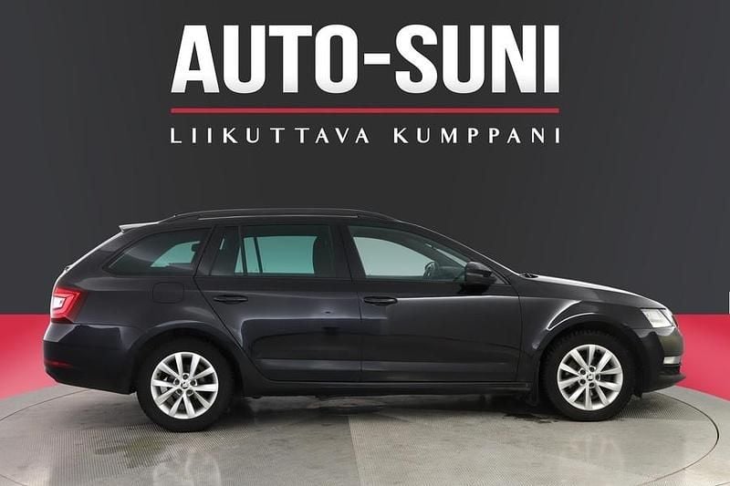 Käytetty 2020 Skoda Octavia G-TEC Business Line 131 HP Farmari – 55120 ...