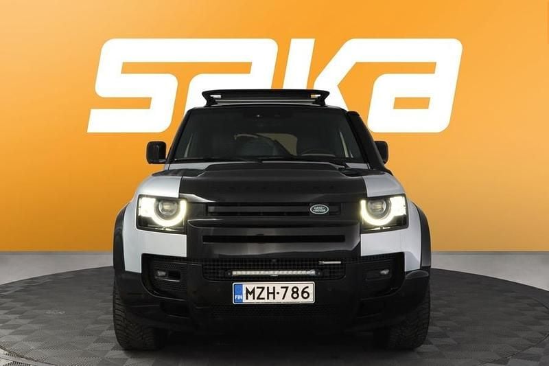 Käytetty 2022 Land Rover Defender SE Dynamic 400 HP Katumaasturi ...