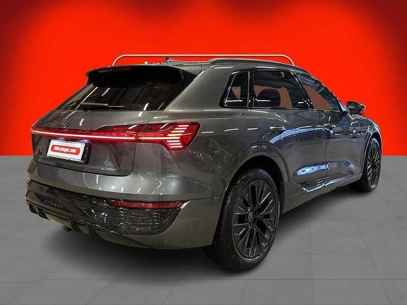 Käytetty 2024 Audi Q8 e-tron S-Line 408 HP Katumaasturi – 04430 ...