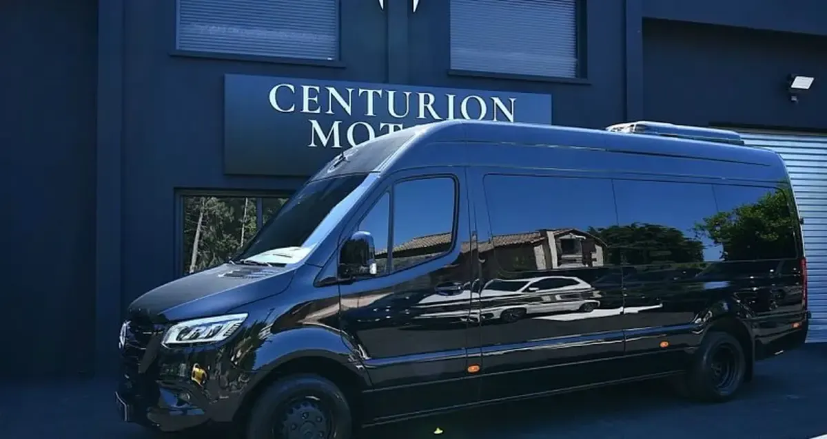 Occasion Mercedes Sprinter 190 ch (2023) en Cannes - 189 900 € | AutoUncle