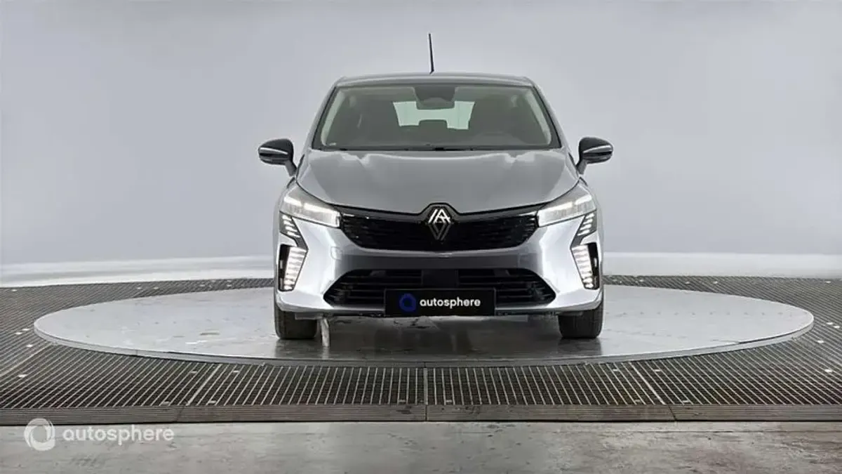 Occasion Renault Clio Evolution 92 ch (2025) en Saint Alban Leysse - 16 ...