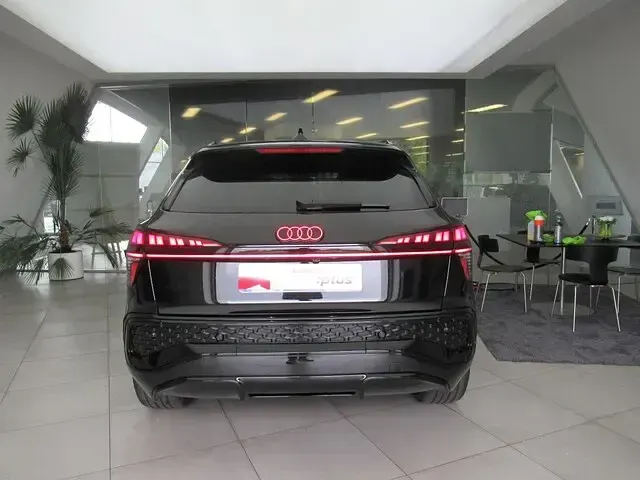 Occasion Audi Q3 S-Line 150 ch (2026) en Épinal - 56 542 € | AutoUncle