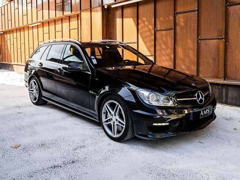 Occasion Mercedes C63 AMG AMG 457 ch (2014) en Paris - 34 950 € | AutoUncle