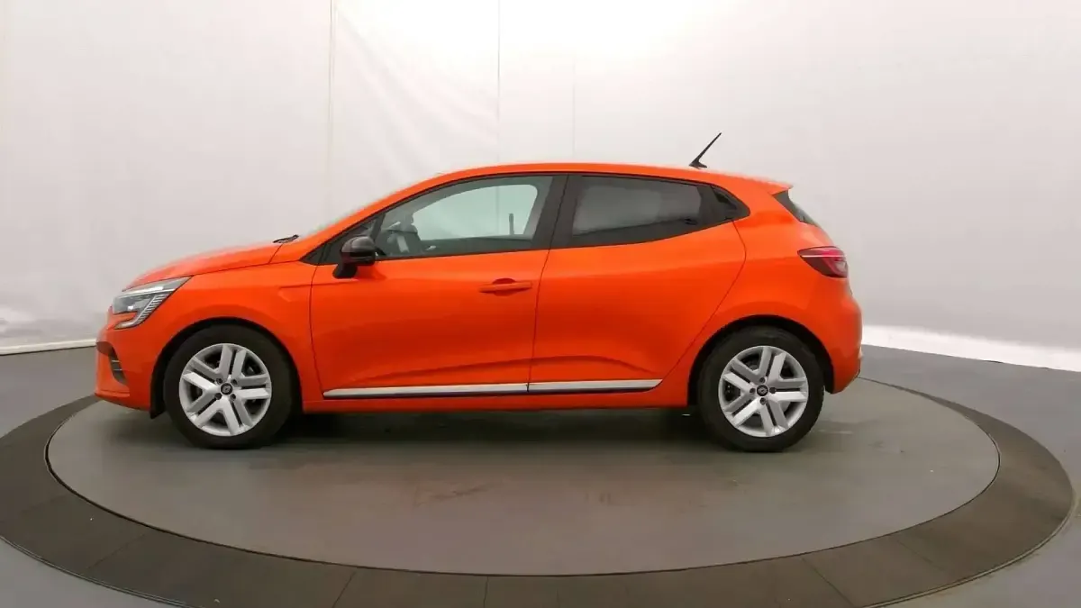 Occasion Renault Clio Evolution 101 ch (2024) en Paris - 15 490 ...
