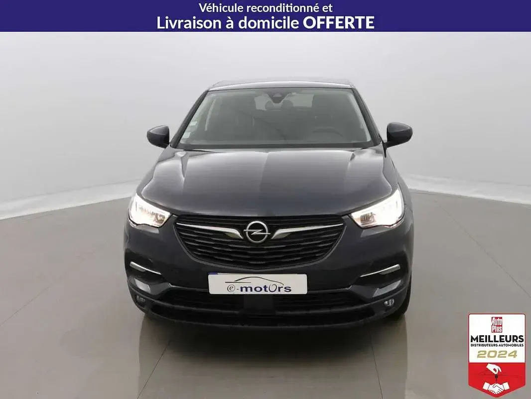 Occasion Opel Grandland X Innovation 131 ch (2019) en Lavau - 13 700 ...