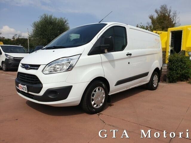 Perfetto Ford Transit Custom Doppia Cabina Usato - Cabina It