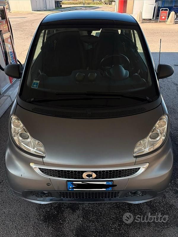 Mini auto con cambio automatico - Pratiche in città