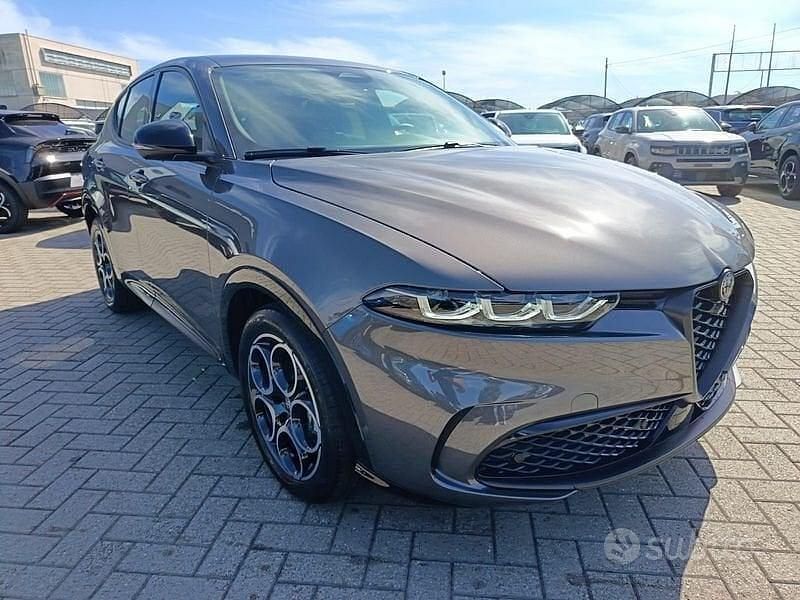 Usata 2024 Alfa Romeo Tonale Sprint 131 CV SUV – 15122 Alessandria (AL ...
