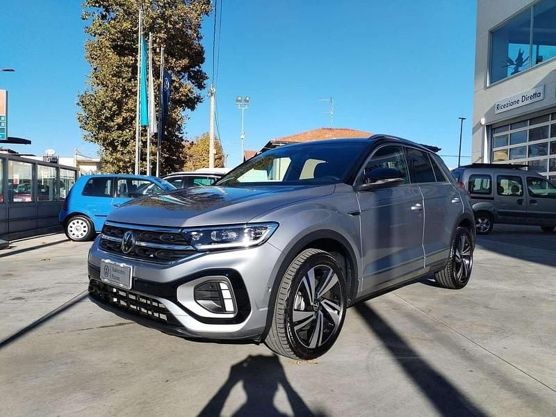 Usata 2024 VW T-Roc R-line 150 CV SUV – 66023 Francavilla al Mare ...