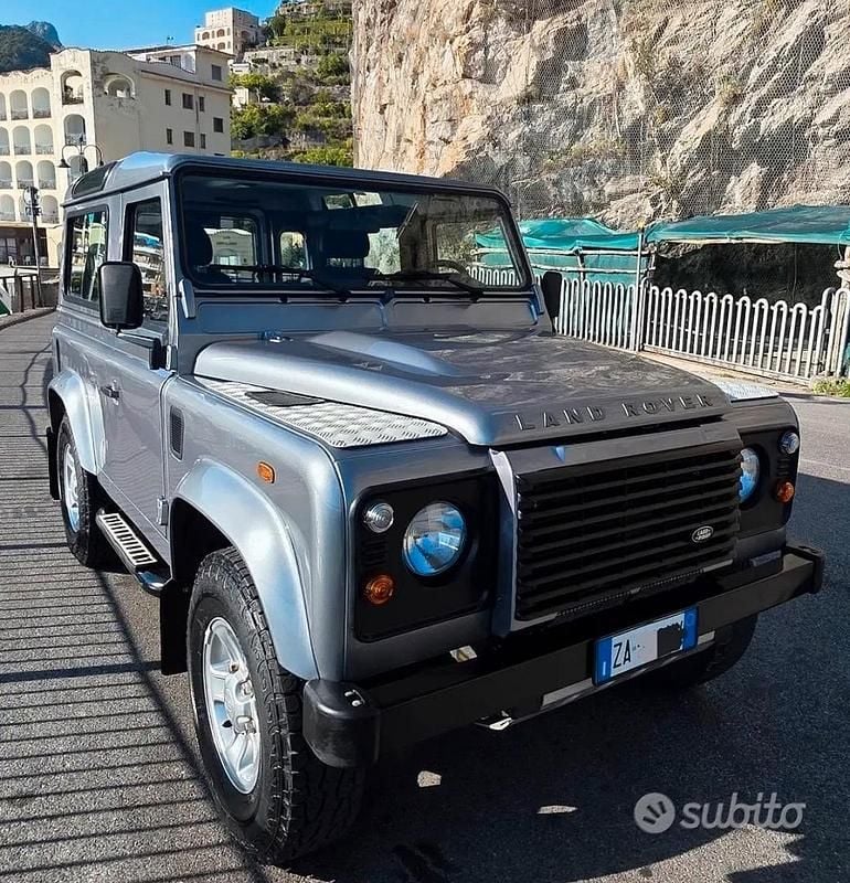 Usata 2012 Land Rover Defender SE – Campania (Privato) – 31.999 € (Non ...
