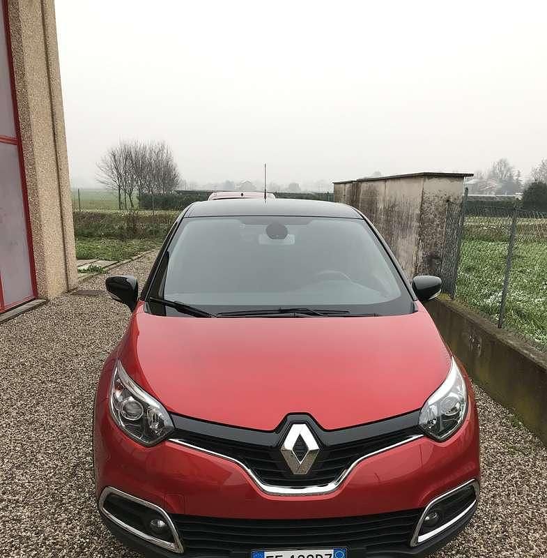 Usata 2016 Renault Captur Iconic 90 CV SUV – 42012 Campagnola Emilia ...