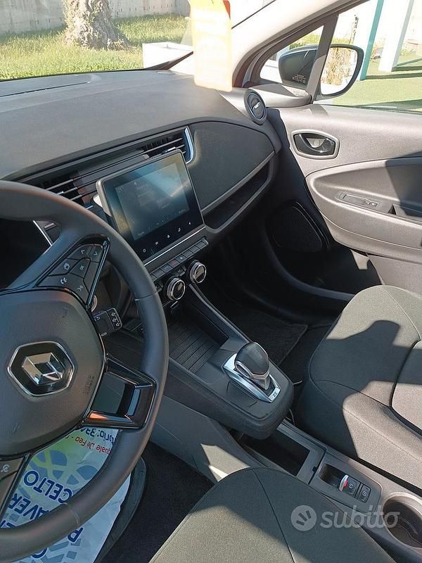 Usata 2021 Renault Zoe 71 CV Due volumi – Campania (Privato) – 9500 ...