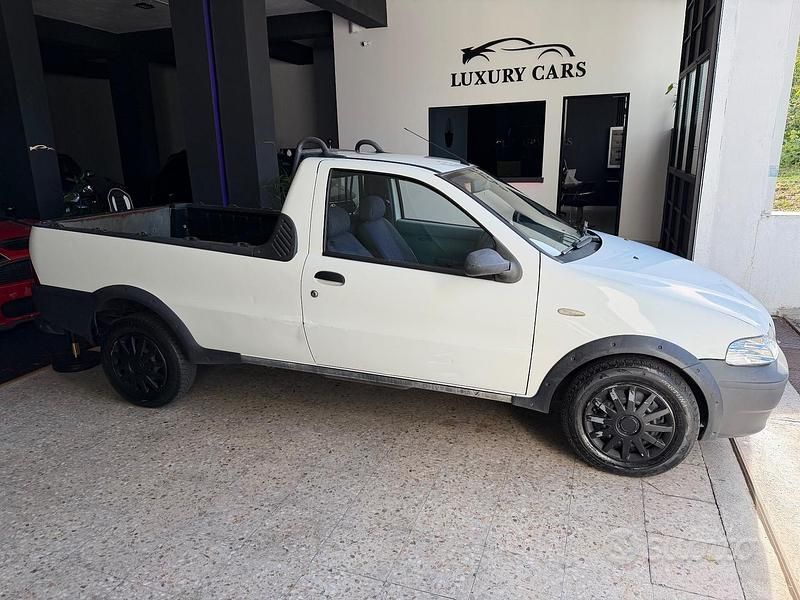 Usata 2005 Fiat Strada 80 CV Pick-up – Calabria (Rivenditore) – 5490 ...