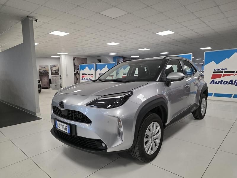 Usata 2025 Toyota Yaris Cross Edition 92 CV SUV – Valle d'Aosta ...