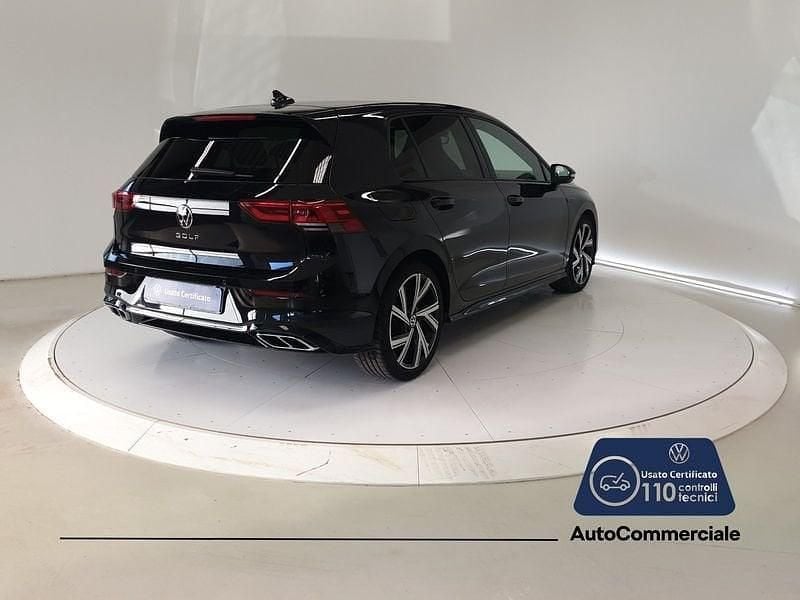 Usata 2022 VW Golf VIII R-line 150 CV – 40133 Bologna (Rivenditore ...