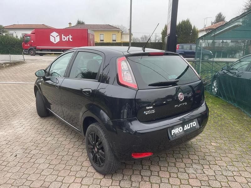 Usata 2012 Fiat Grande Punto 77 CV Due volumi – Veneto (Rivenditore ...
