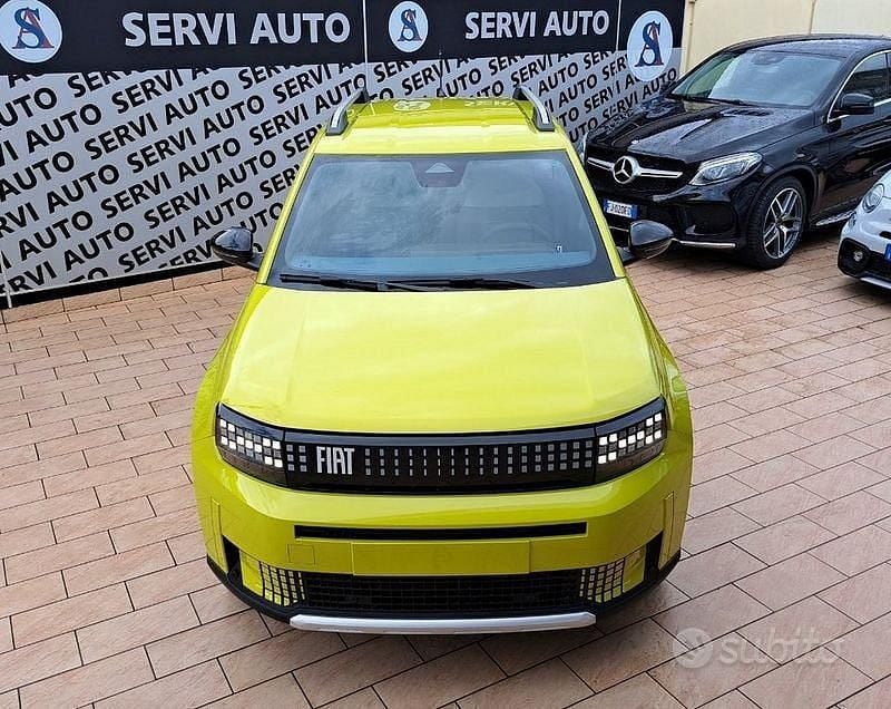 Nuova 2025 Fiat Grande Panda La Prima 110 CV Utilitaria – 80026 Casoria ...