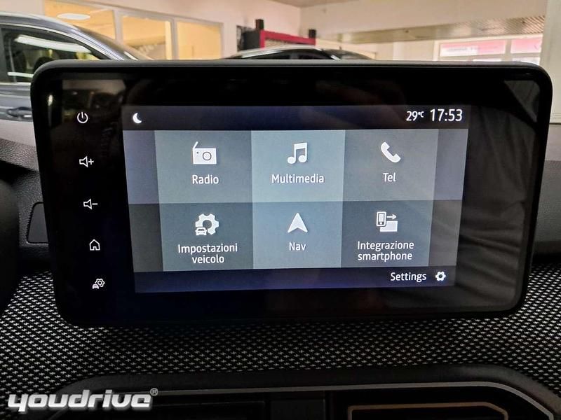 Nuova 2025 Dacia Sandero Expression 101 CV Tre volumi – 80035 Nola ...