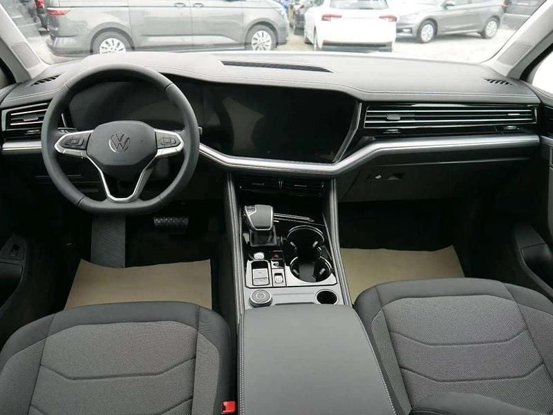 Nuova 2025 VW Touareg 231 CV SUV – 83024 Avellino - Monteforte Irpino ...