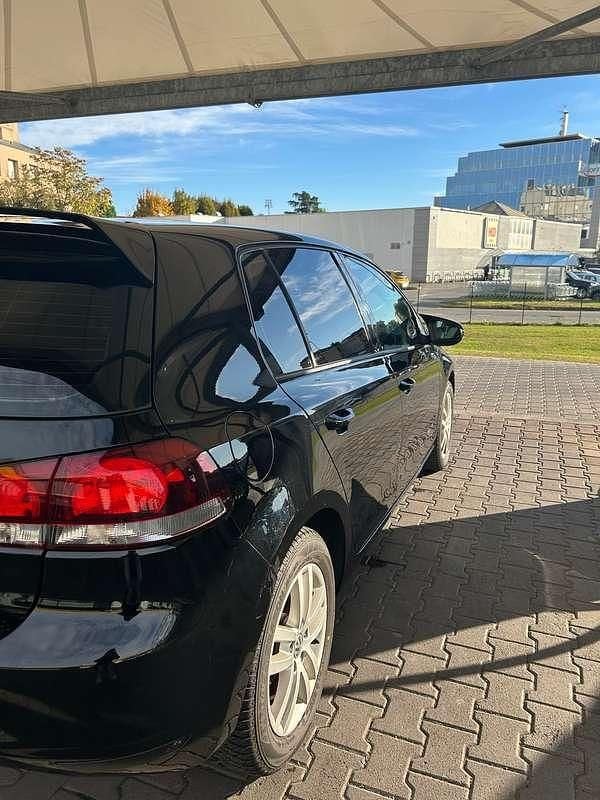 Usata 2011 VW Golf VI Comfortline 122 CV Due volumi – 20811 cesano ...