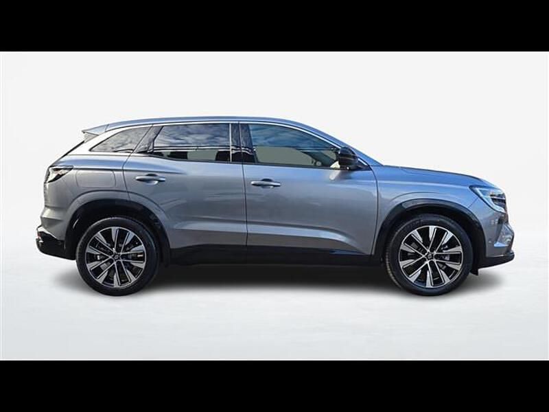 Usata 2023 Renault Austral Techno 200 CV SUV – 36016 THIENE, VI ...