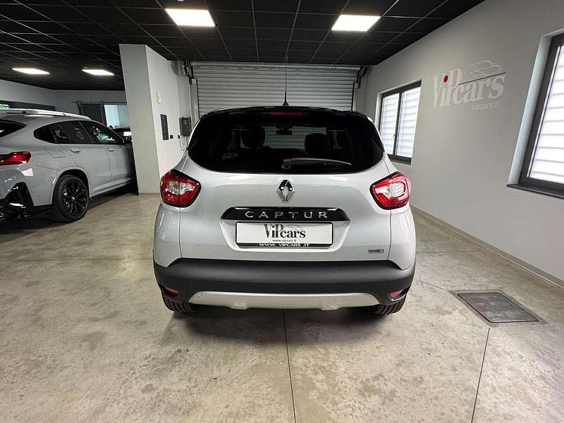 Usata 2016 Renault Captur Intens 90 CV SUV – 20821 Meda - Monza Brianza ...