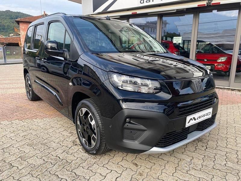 Nuova 2025 Fiat Doblò 100 CV Monovolume – Piemonte (Rivenditore) – 26.950 € (Auto rara) | AutoUncle