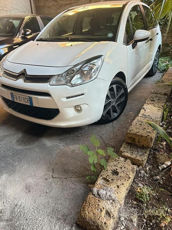 Usata 2015 Citroën C3 82 CV Due volumi – Campania (Privato) – 6000 ...