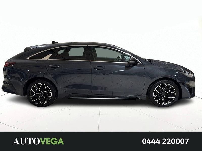 Usata 2021 Kia ProCeed GT-Line 160 CV Station wagon – 36100 Vicenza ...