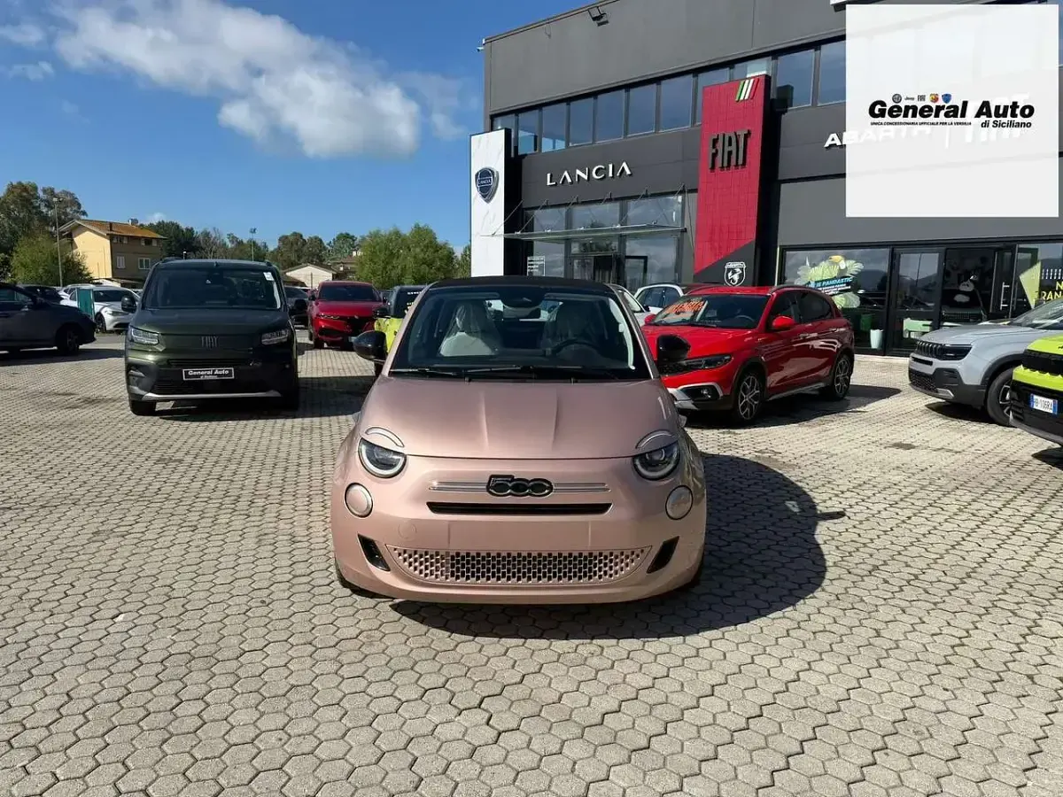 Nuova Fiat 500C La Prima 65 CV (2026) in Massarosa - Lucca - Lu - 23. ...