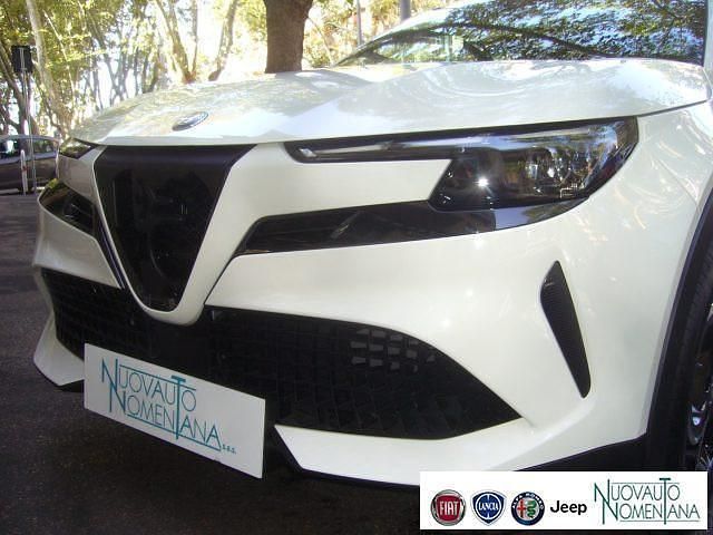 Nuova 2025 Alfa Romeo Junior Edizione Speciale 135 CV SUV – Lazio ...