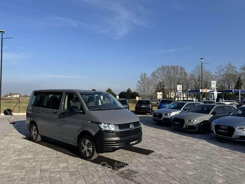 Usata 2023 VW Multivan Trendline 110 CV Furgone – 48026 Russi ...