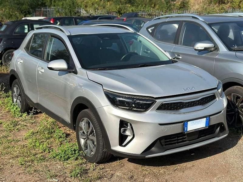 VENDUTO Usata 2023 Kia Stonic Urban 84 CV SUV – 00179 Roma (Rivenditore) – 14.450 € (Ottimo ...