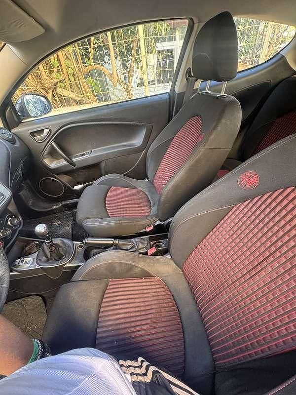 Usata 2009 Alfa Romeo MiTo Distinctive 120 CV Due volumi – 92100 ...