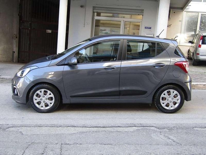 Usata 2015 Hyundai i10 67 CV Due volumi – 66034 lanciano (Privato ...