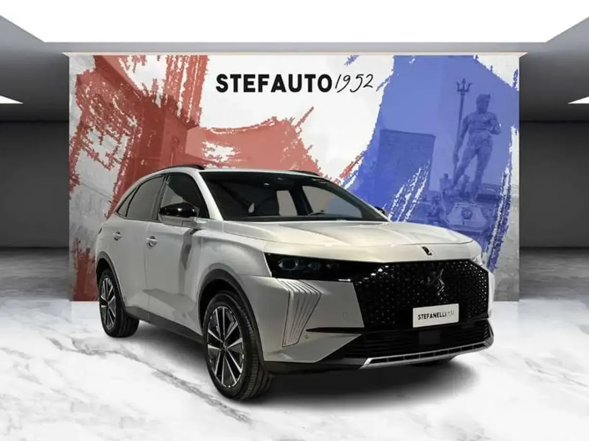 Nuova DS Automobiles DS7 Crossback 131 CV (2026) in Bologna - Bo - 29. ...