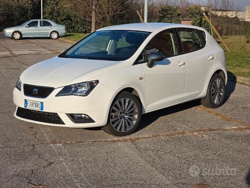 Usata 2017 Seat Ibiza CONNECT 90 CV Tre volumi – Piemonte (Privato ...