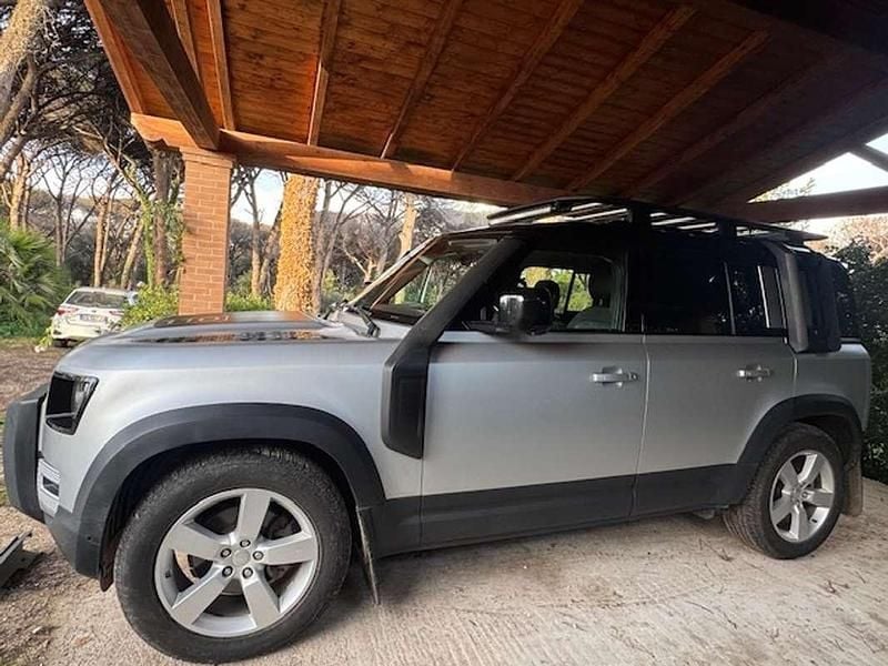 Usata 2020 Land Rover Defender 200 CV SUV – 00042 Anzio (Privato) – 49. ...