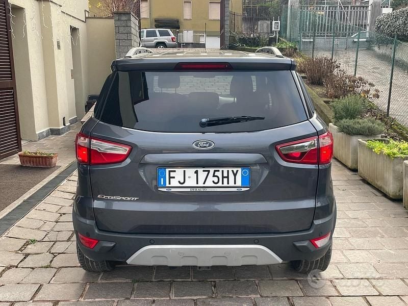 Usata 2017 Ford Ecosport 95 CV SUV – 22070 como (Privato) – 5700 ...