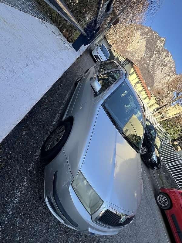 Usata 2006 Skoda Fabia Tour 64 CV Station wagon – 24034 BERGAMO ...