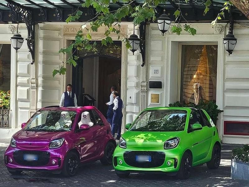 Usata 2023 Smart ForTwo Electric Drive 82 CV Cabrio – 00145 Roma ...