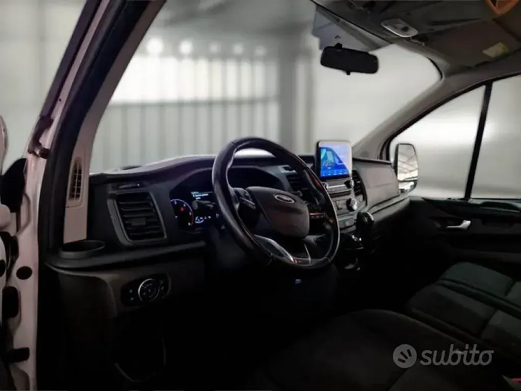 Usata Ford Transit Custom Trend 131 CV (2020) in Alcamo - 20.990 ...